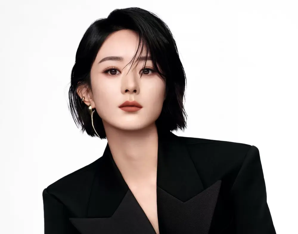 Zhao Liying devient le nouveau visage global de Givenchy Beauty ...